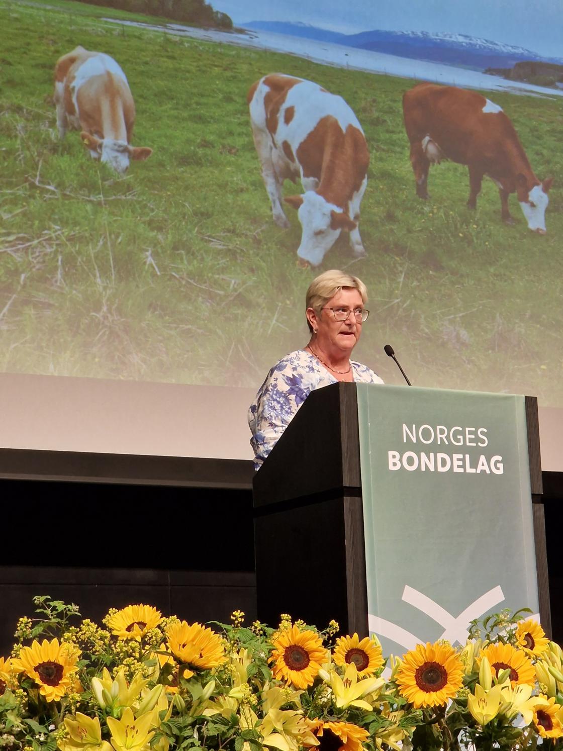 Bygdekvinnene krever retten til å velge GMO-fri mat på Bondetinget ... Bygdekvinnene krever retten til å velge GMO-fri mat på Bondetinget ...